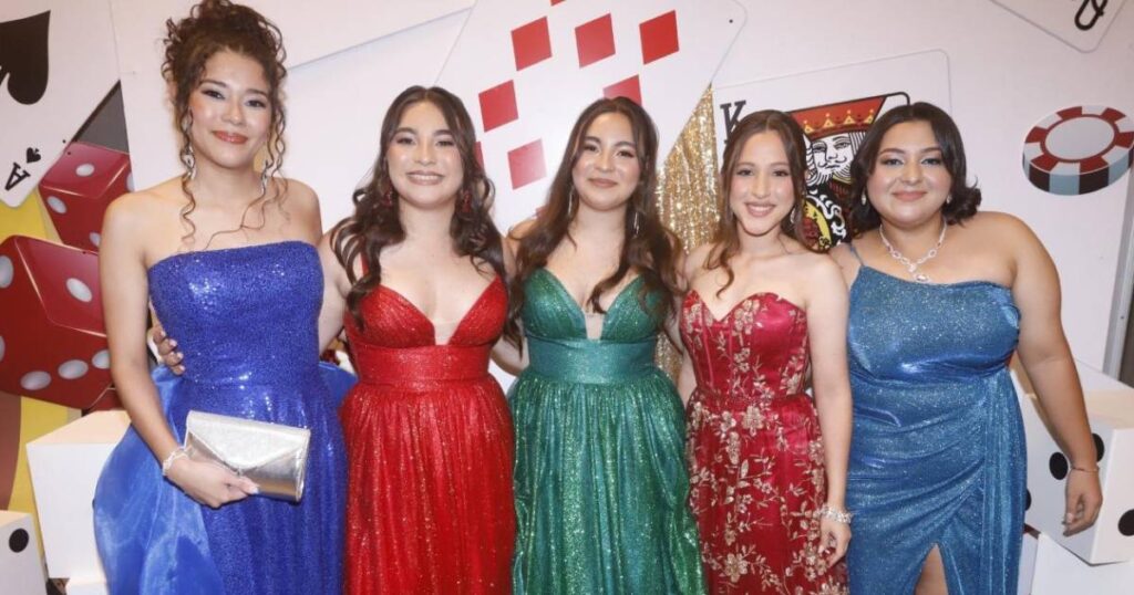 La fiesta de graduación de Fundación Mhotivo 2025 - Radio Wepa
